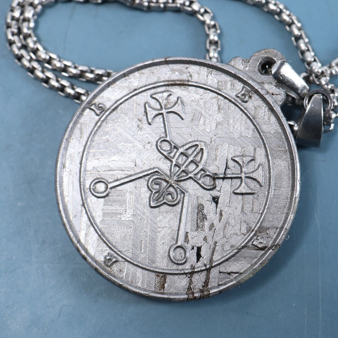 King Logo Devil Logo, Meteor Carving Devil Seal, Meteor Pendant ...