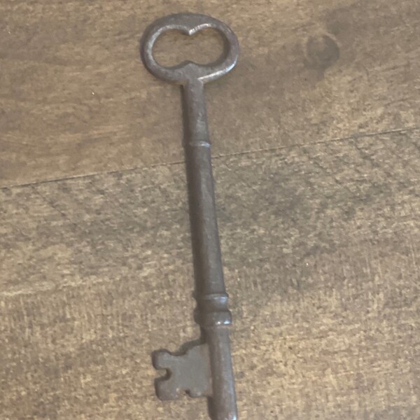 Skeleton Key Art - Etsy