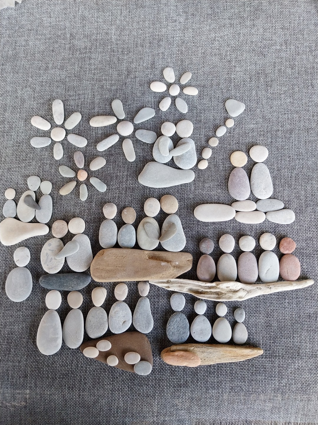 Pebble People for Craft.natural Sea Stones for Picture Making.pebble ...