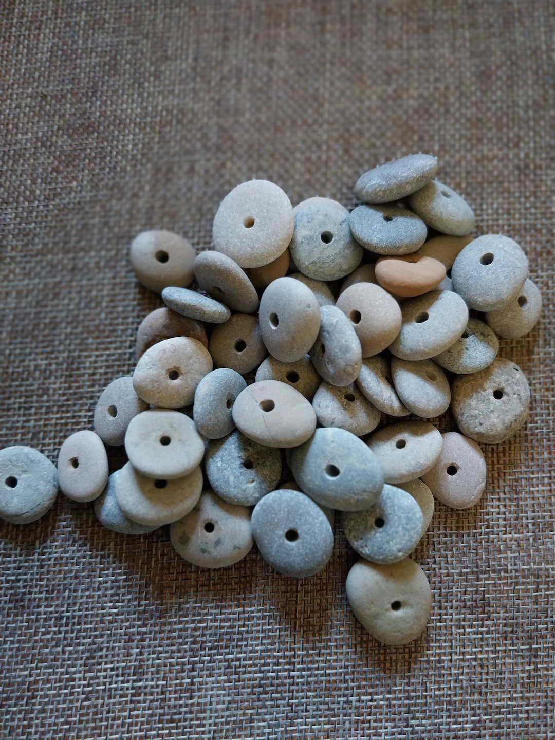 50 Pcs Center Drilled Natural Sea Stones for Craft.hole 2mm, 3mm, 4mm ...