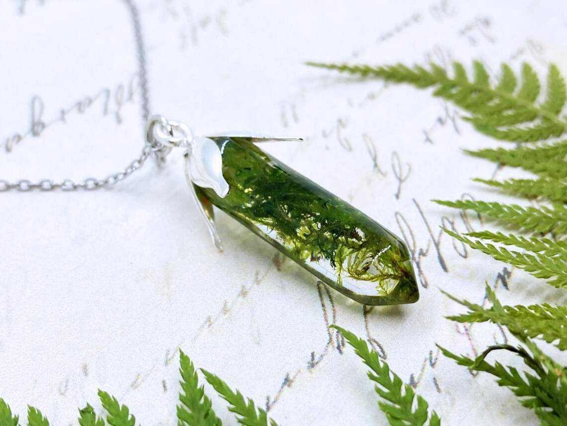 Moss Necklace, Stainless Steel Chain, Moss Resin Necklace Dark Academia ...