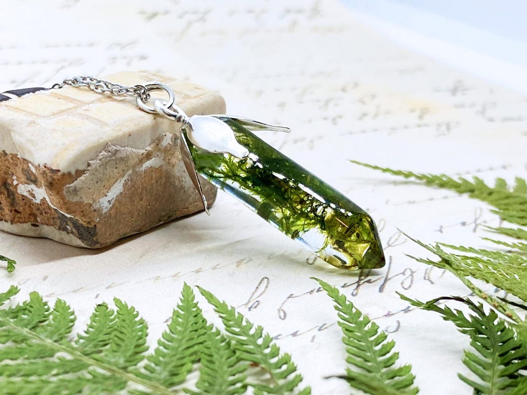 Moss Necklace, Stainless Steel Chain, Moss Resin Necklace Dark Academia ...