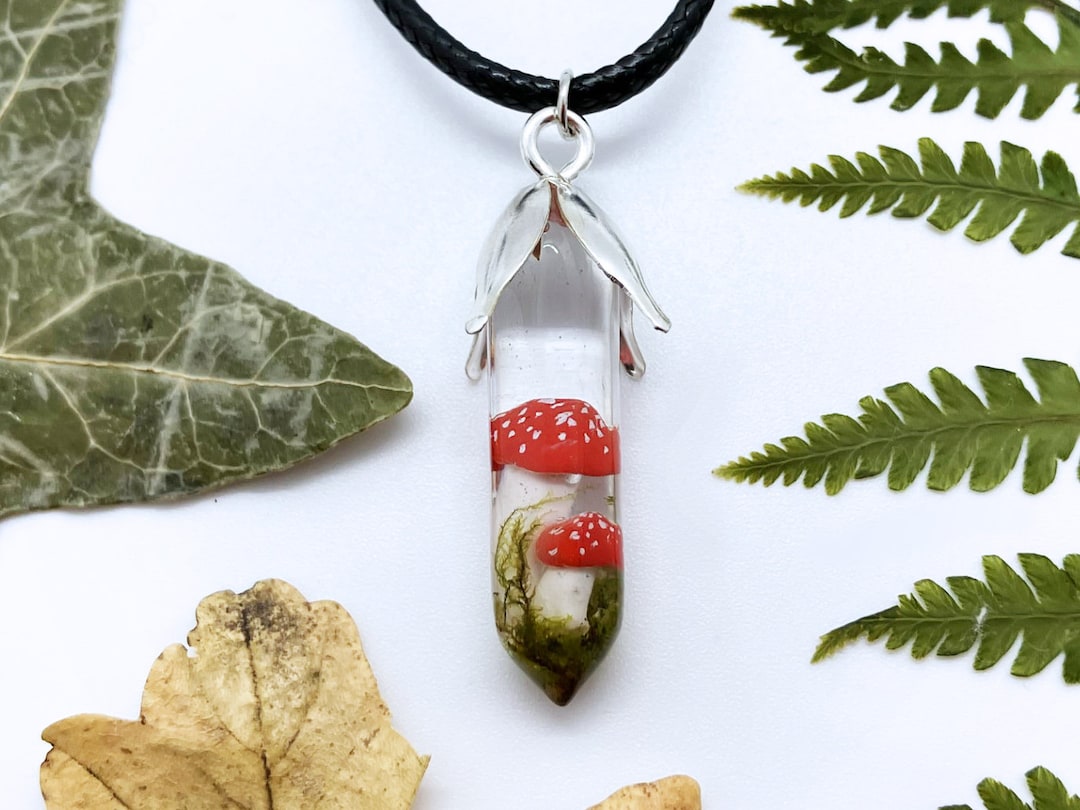 AMANITA MUSHROOM NECKLACE, Fairy Toadstool Pendant, Terrarium Necklace ...