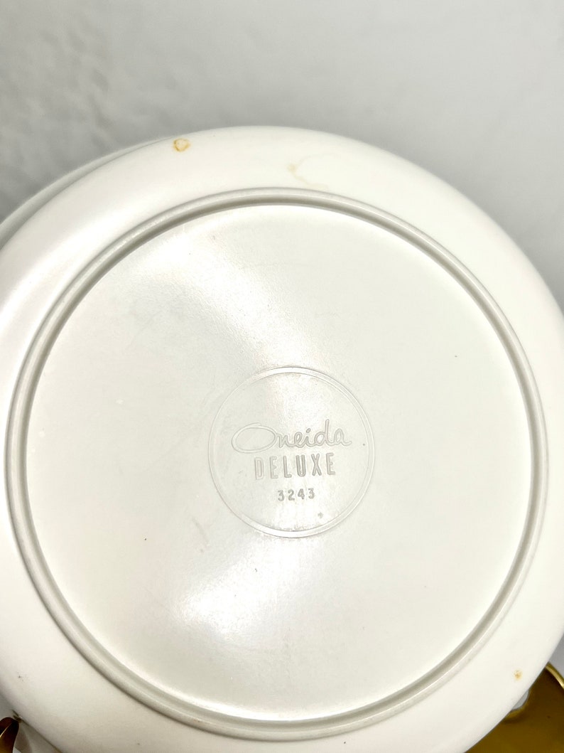 Goldilocks and the Three Bears Oneida Deluxe Vintage Melamine Cereal or ...