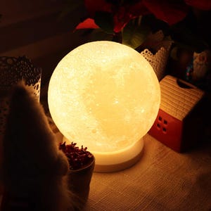 Moon Lamp - 3D Printed Moon Lamp, Moon Light,gifts ,anniversary Gift ...