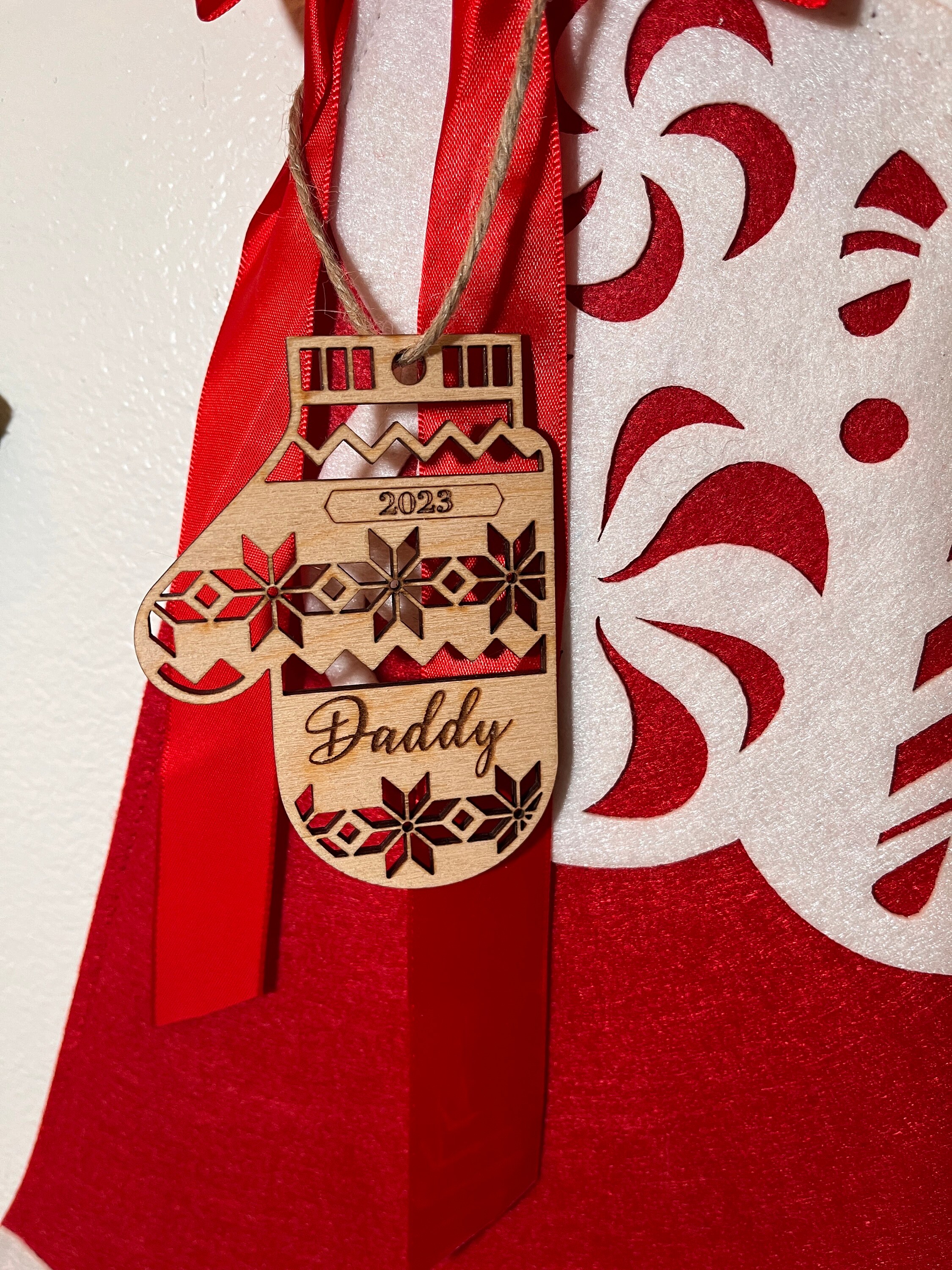 Personalized Mitten Christmas Ornament: Custom Birch Wood Name Tag - Etsy