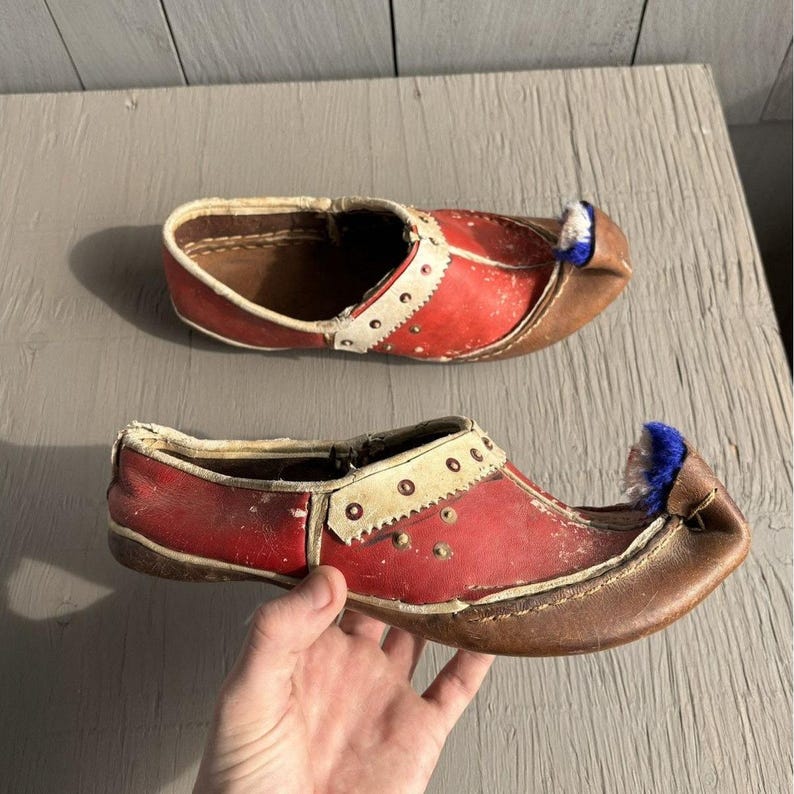 Antique Tsarouchi Greek National Guard Moccasin Pom Pom Loaf Vintage ...