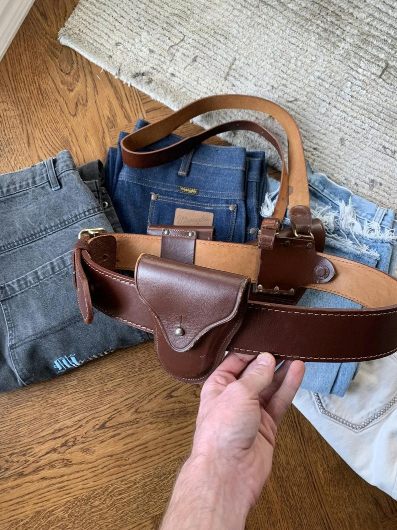 Vintage RCMP Gun & Ammo Utility Belt Heavy Duty Police Armour Royal ...