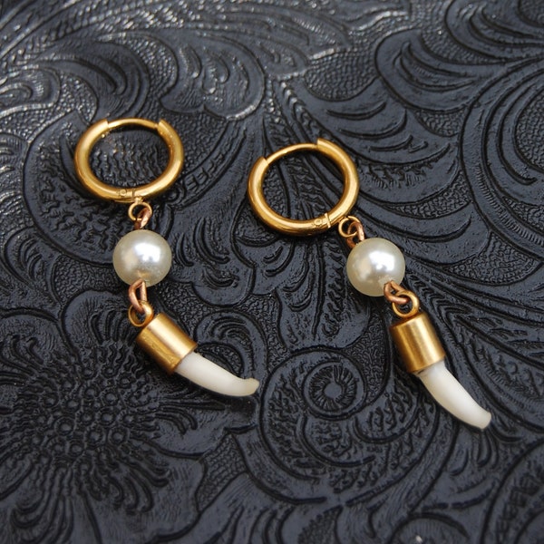 Fox Teeth Beads - Etsy