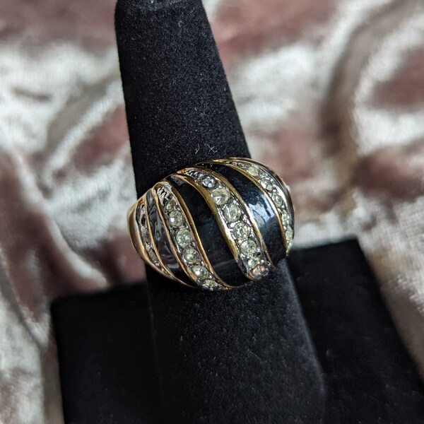 18kt Hge Ring - Etsy