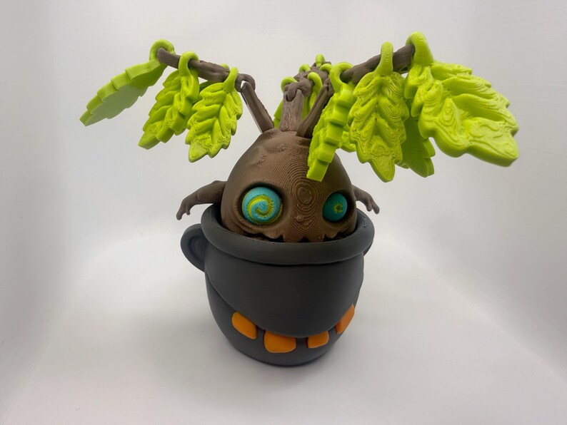 3D Printed Mandrake Plant | Magical Fantasy Decor | Cute Screaming Root ...