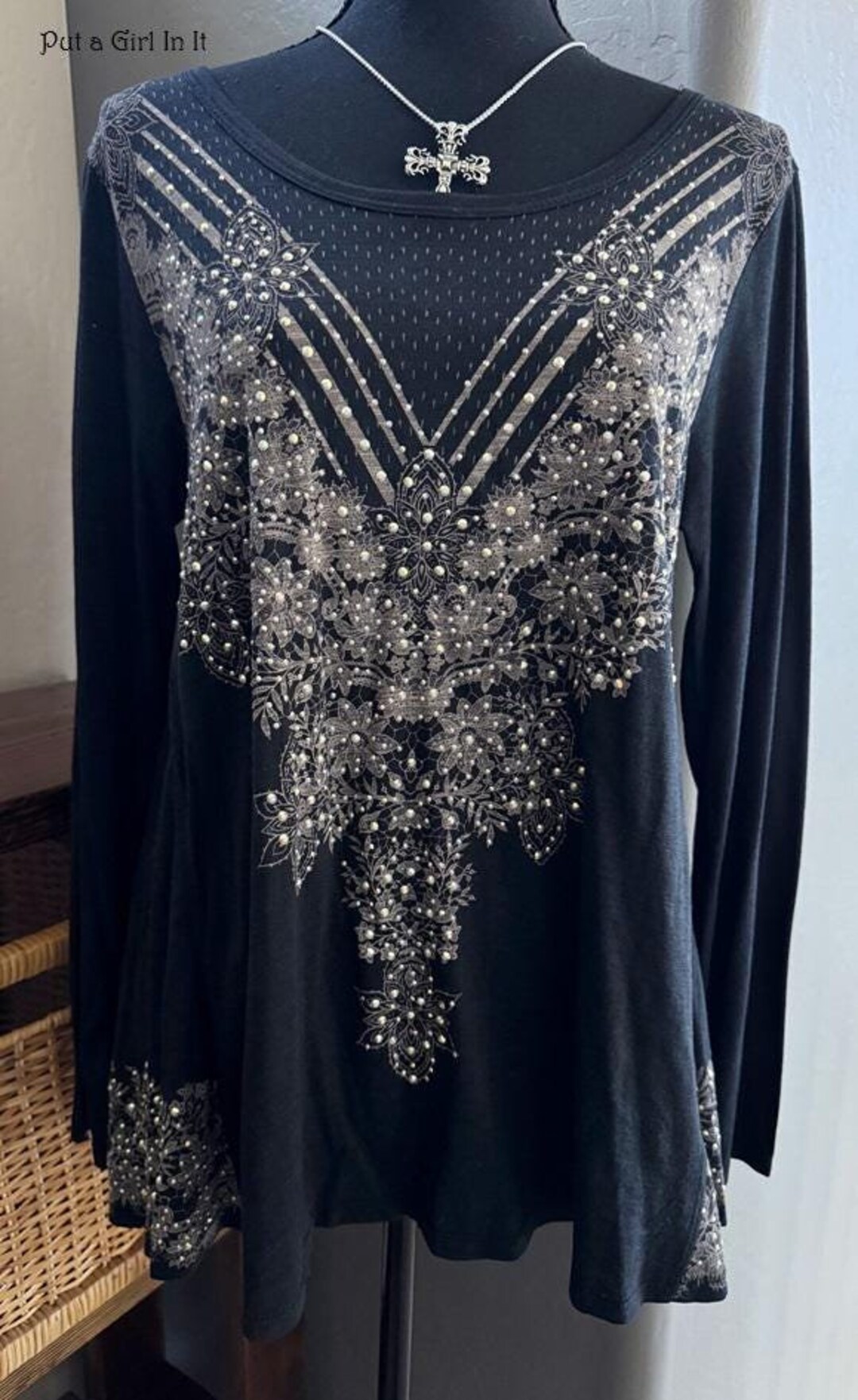 New Vocal Apparel Womens Black Crystal Embellished Floral Long Sleeve ...