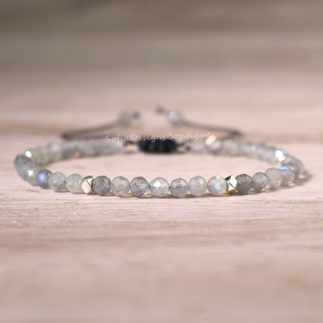 Natural Moonstone Stone Bracelet Gray Crystal Gemstone Dainty Bracelet ...
