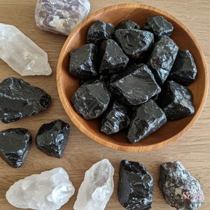Raw Natural Black Obsidian Crystal - Rough Obsidian Stones Home ...