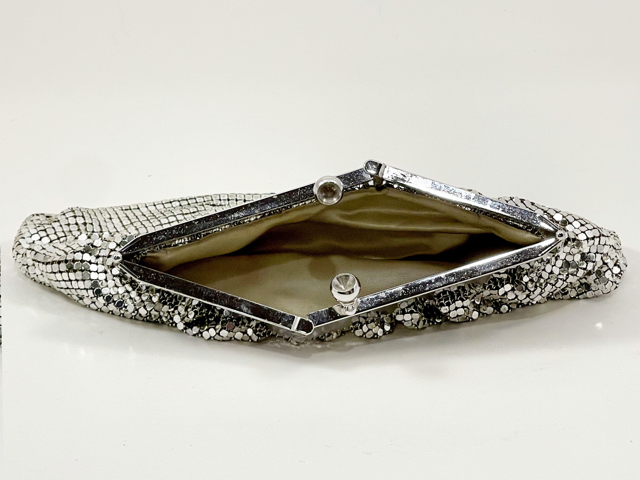 1950s Silver Duramesh Hinged-clasp Clutch - Etsy