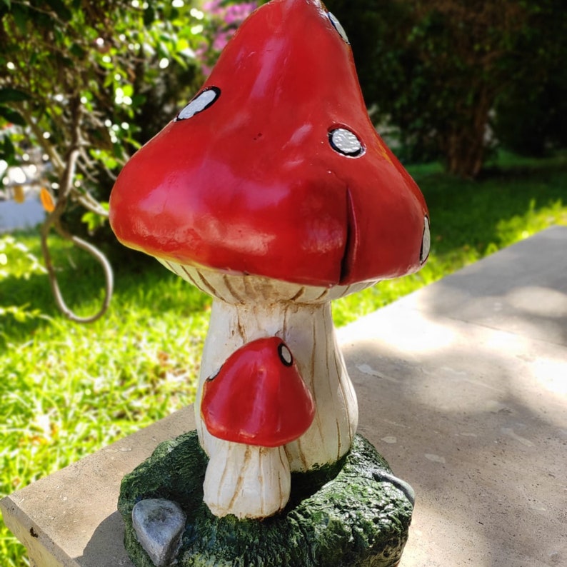 Large Mushroom Statue,decorative Garden Mushroom, Courtyard Garden Lawn ...