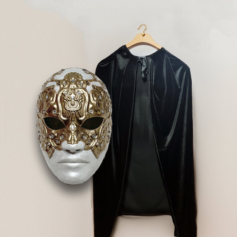 Eyes Wide Shut Costume - Etsy