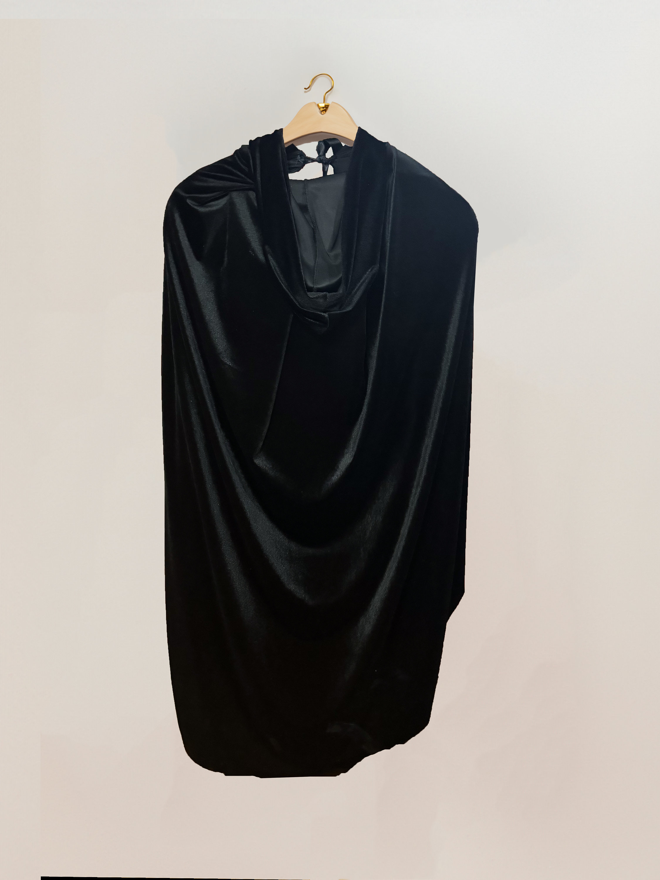 Eyes Wide Shut Black Velvet Hooded Cloak Eyes Wide Shut Cape Halloween ...