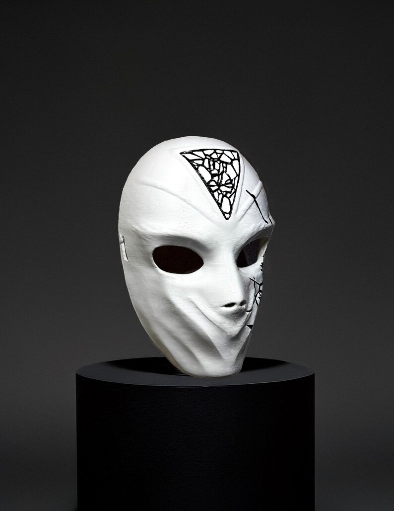 Conspirator Venetian Mask: Black Crackle Pattern, Graffiti Style ...