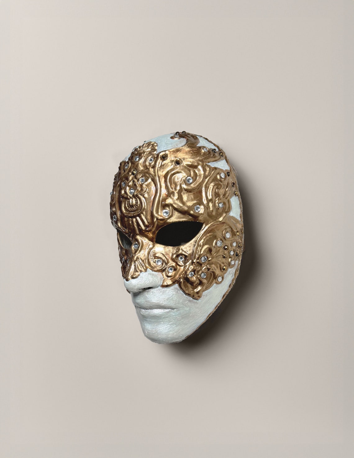 Eyes Wide Shut Bill Harford and Mandy Feathers Mask Kubrick Film Mask ...