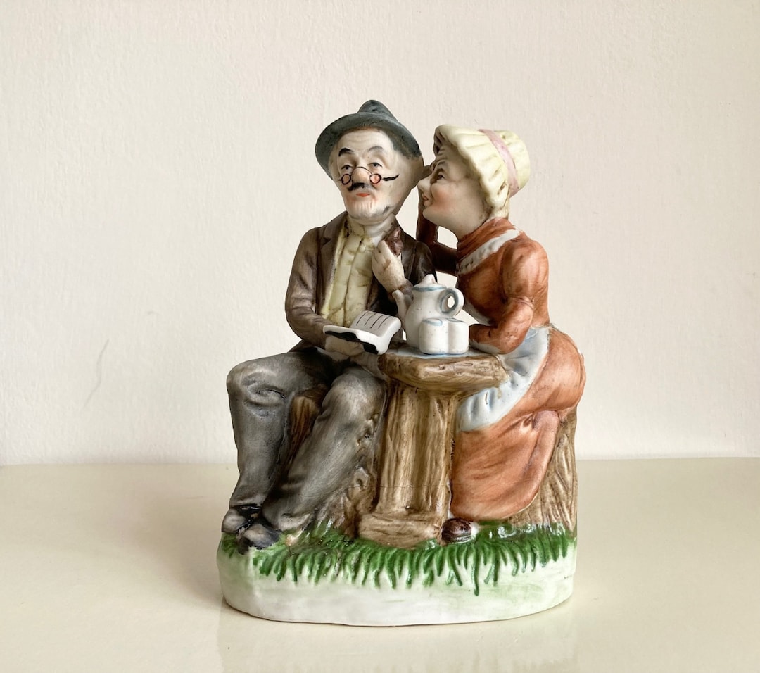 Vintage Elderly Couple Figurine, Senior Grandmother and Grandfather ...