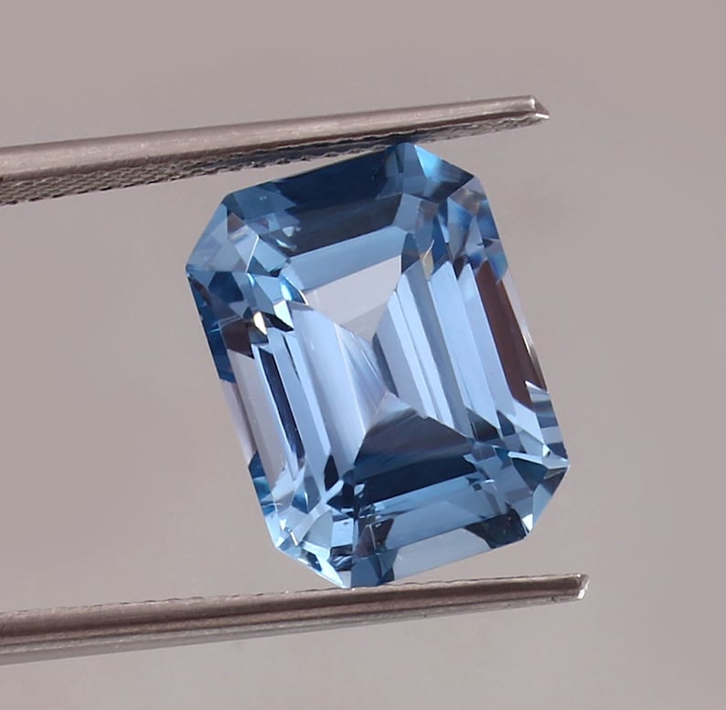 9 Carat Brazilian Blue Aquamarine Radiant Cut Gemstone - Etsy