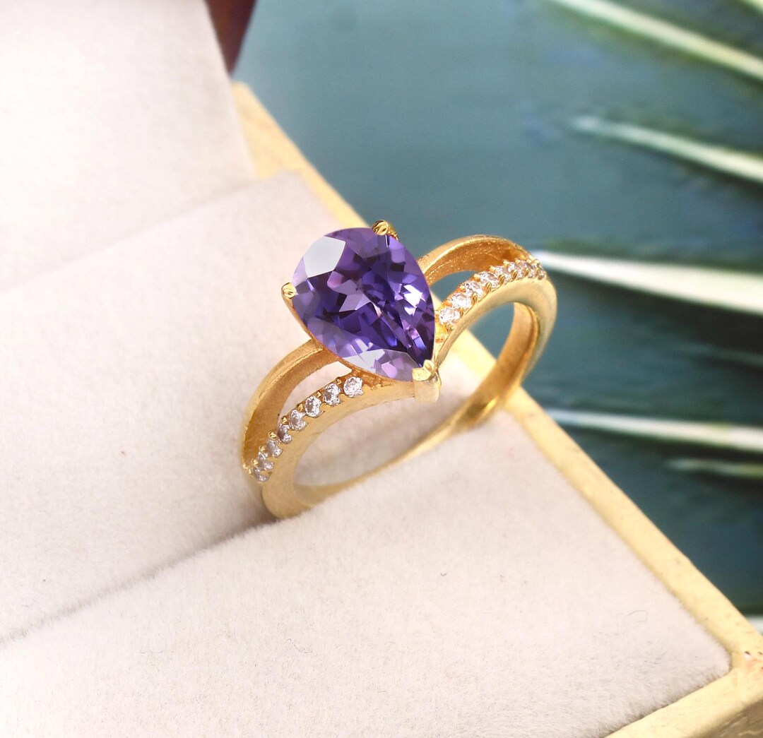 AAA+ Taaffeite Sapphire Ring Purple Blue Sapphire Radiant Gemstone Ring ...