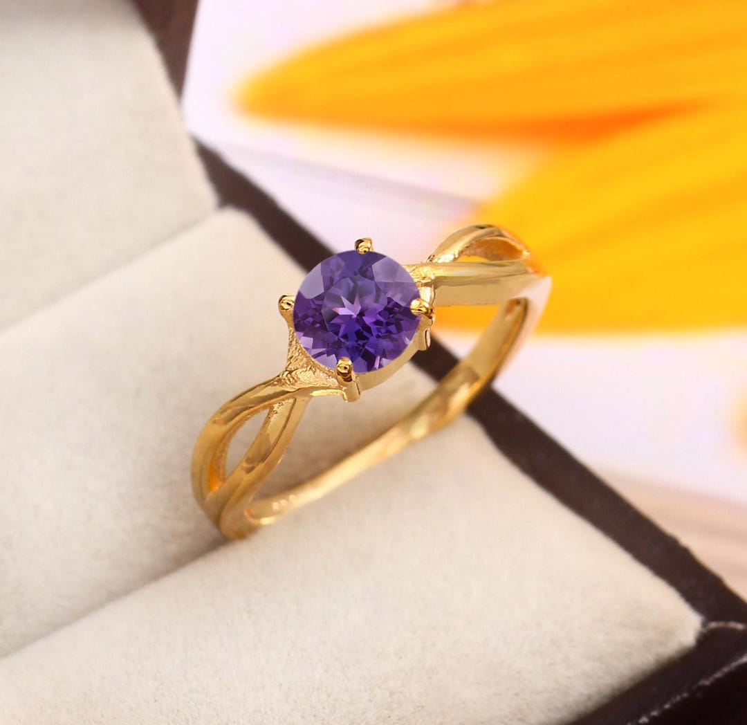 Flawless Taaffeite Sapphire Ring Dainty Ring Purple Pink Sapphire Round ...