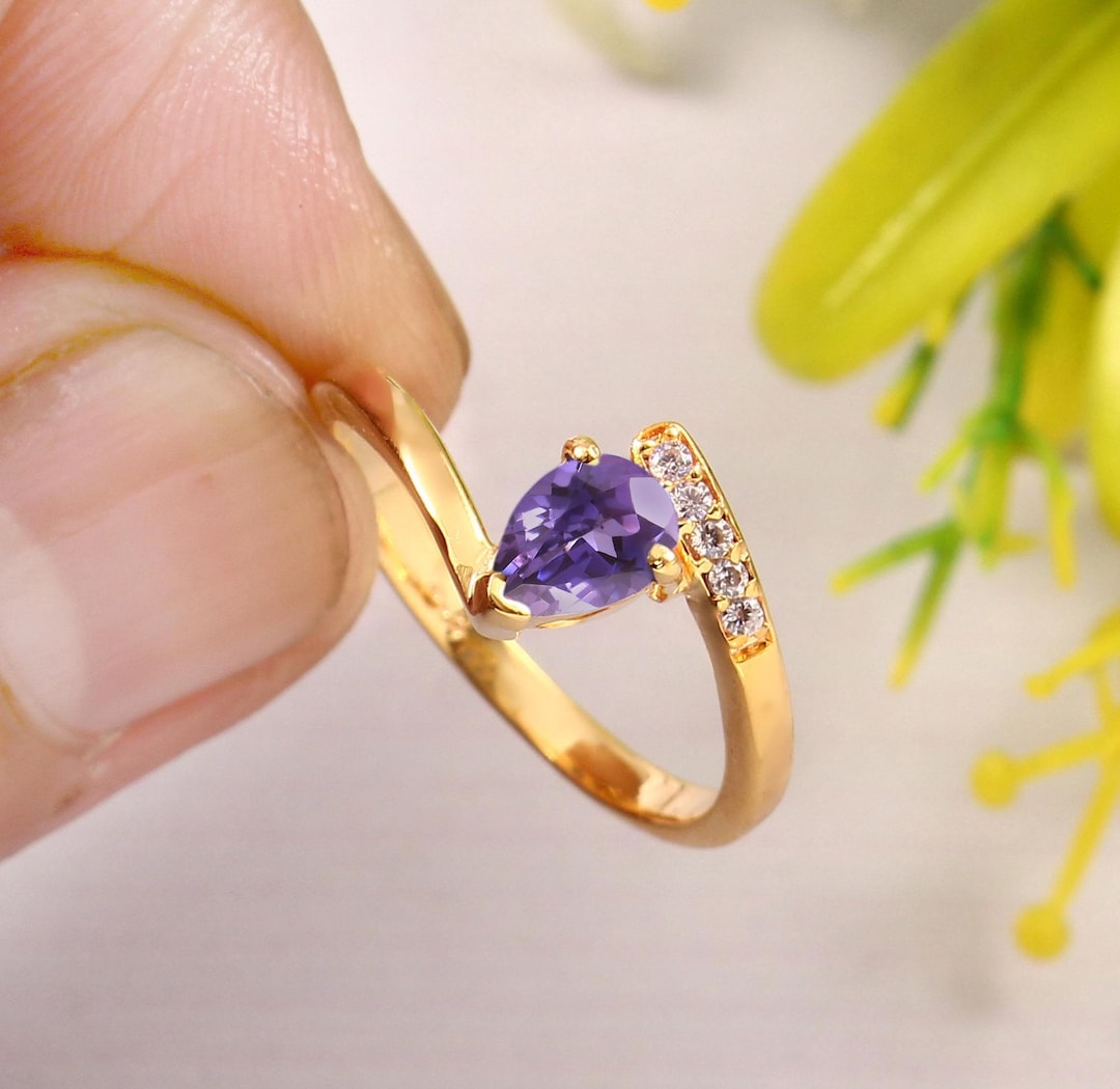 Taaffeite Sapphire Ring Purple Pink Sapphire Ring Pear Gemstone Ring ...
