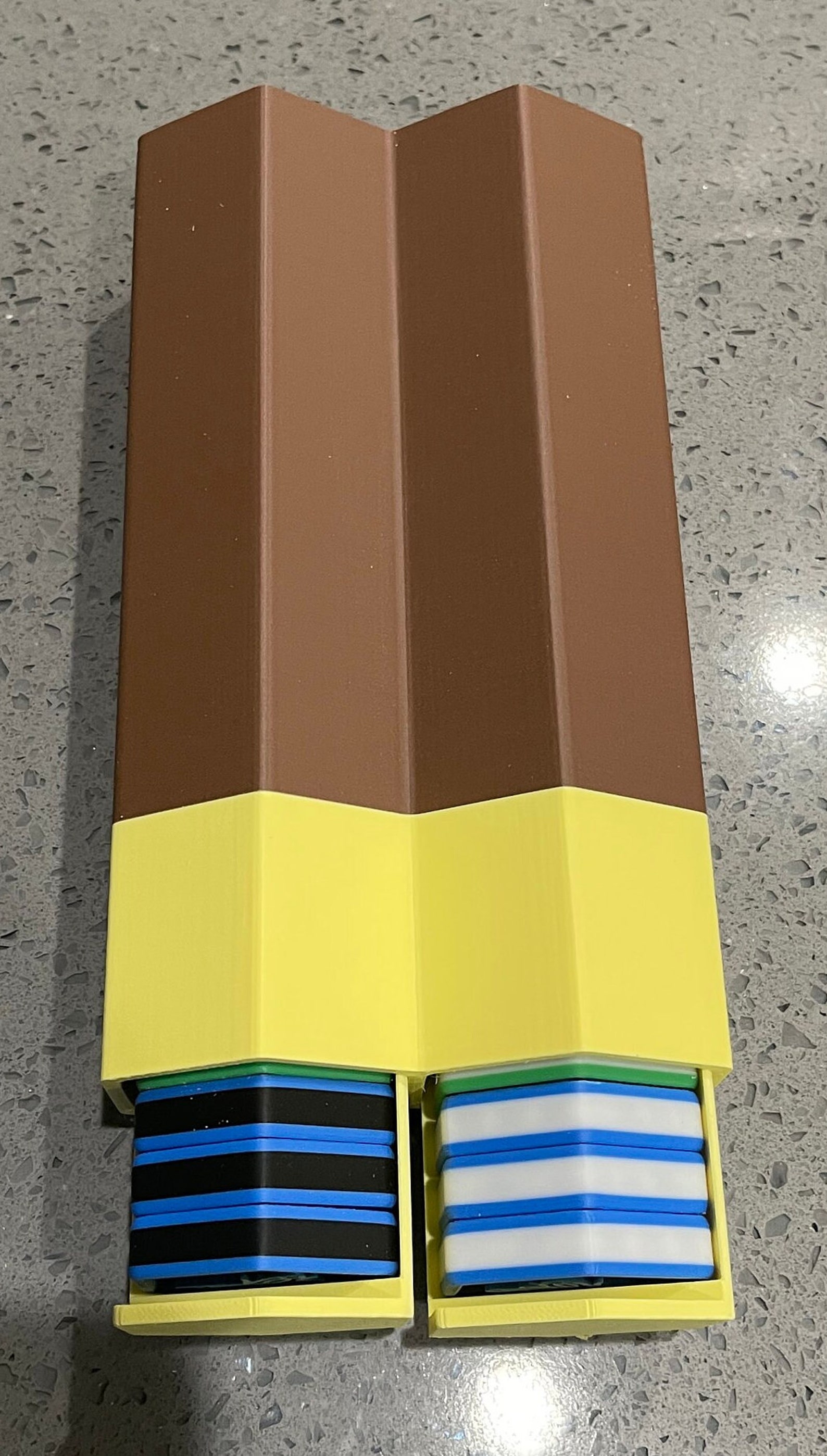 Hive Colony Tabletop Game - Includes Hive Original + Expansions, Venom ...