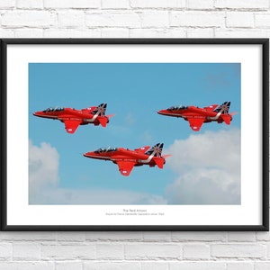 RAF Red Arrows Commemorative Framed Print - Etsy