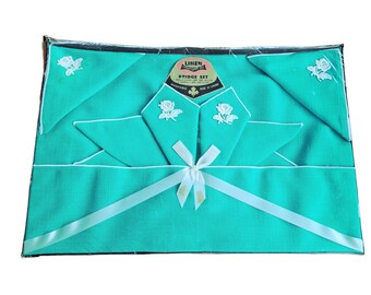 Kelly Green Tablecloth - Etsy