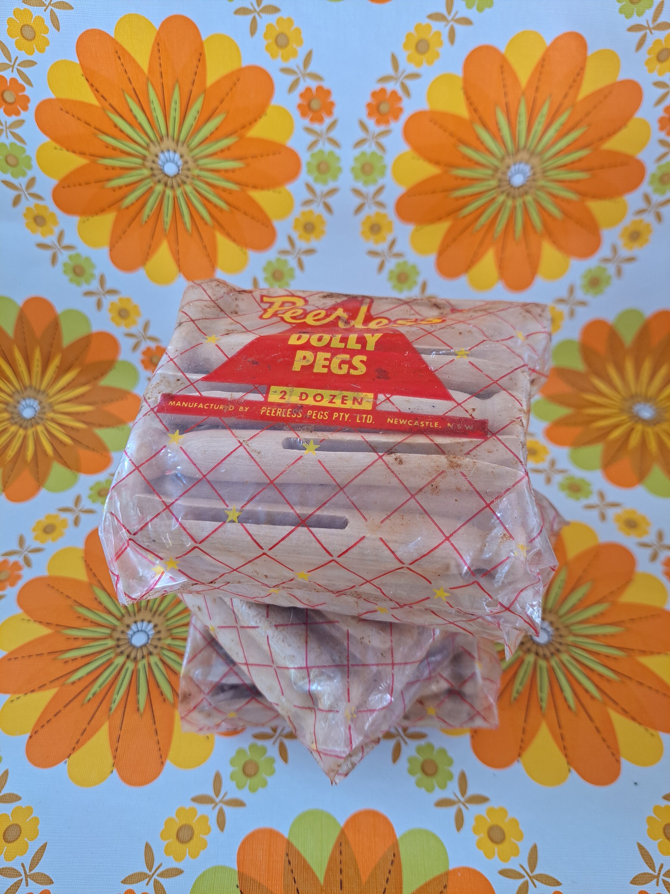 Vintage Dolly Pegs. Peerless 2 Dozen, 24 Dolly Pegs. NOS New Old Stock ...