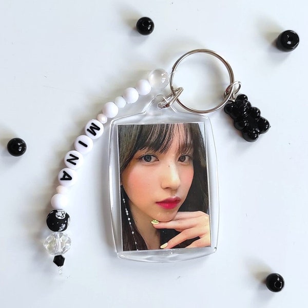 Momo Twice Keychain - Etsy