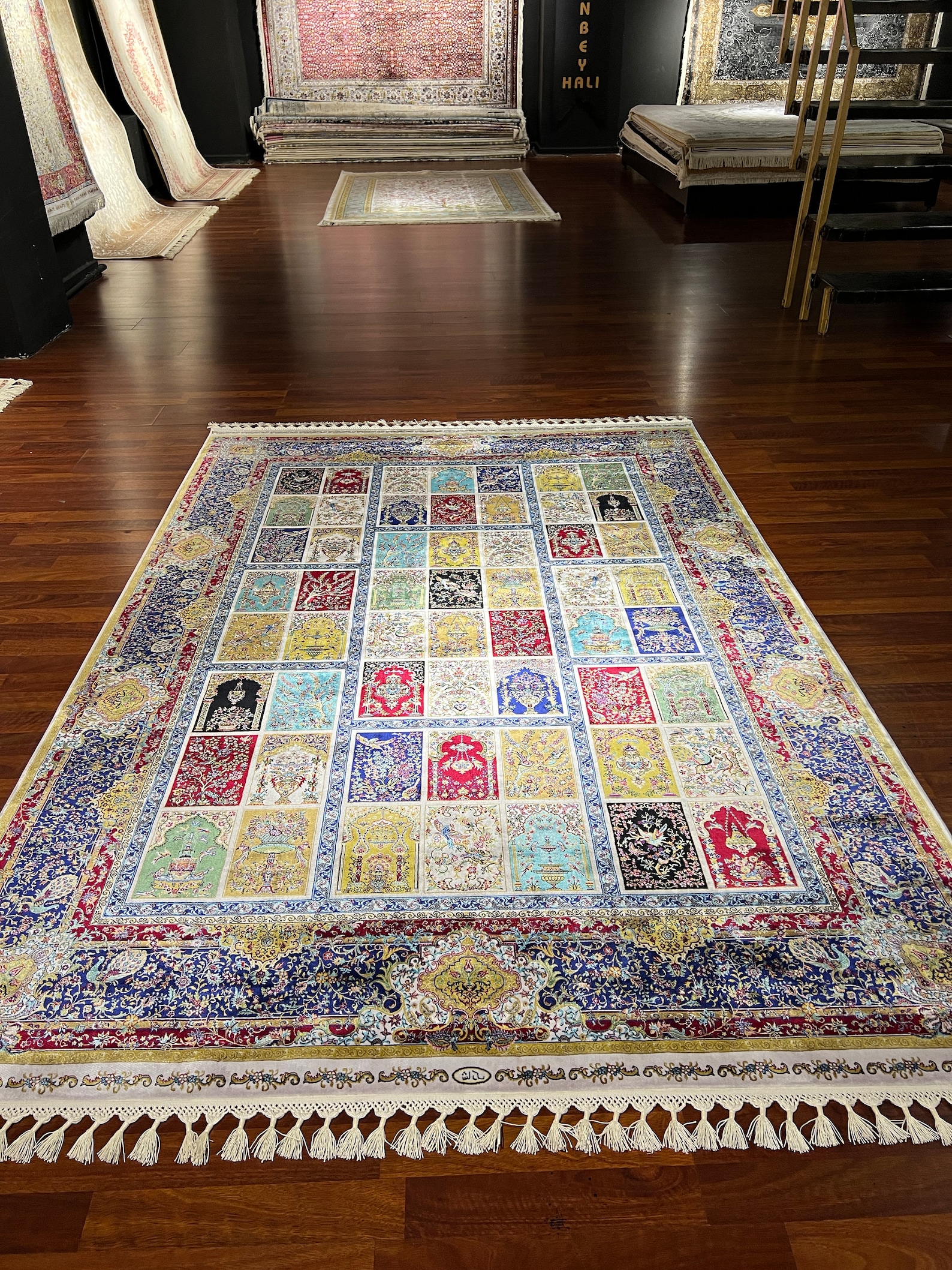 1001 Nights Design Silk Rug, 5x8ft Luxury Silk Rug Authentic Rug, High ...