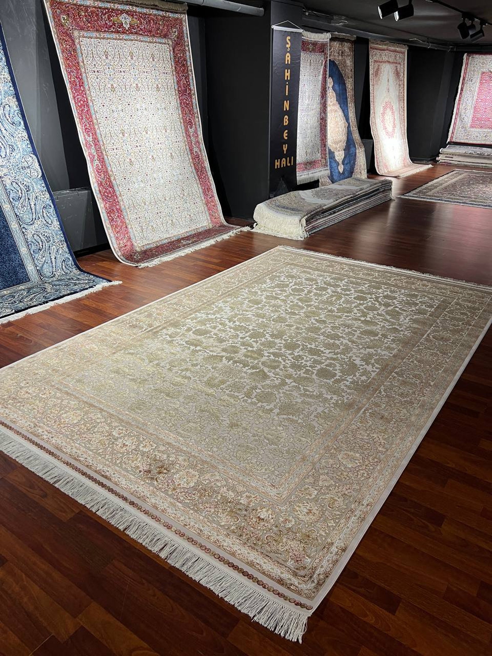 7x10 Gold Embroidered Silk Carpet, Carpet for Living Room, Palace Silk ...