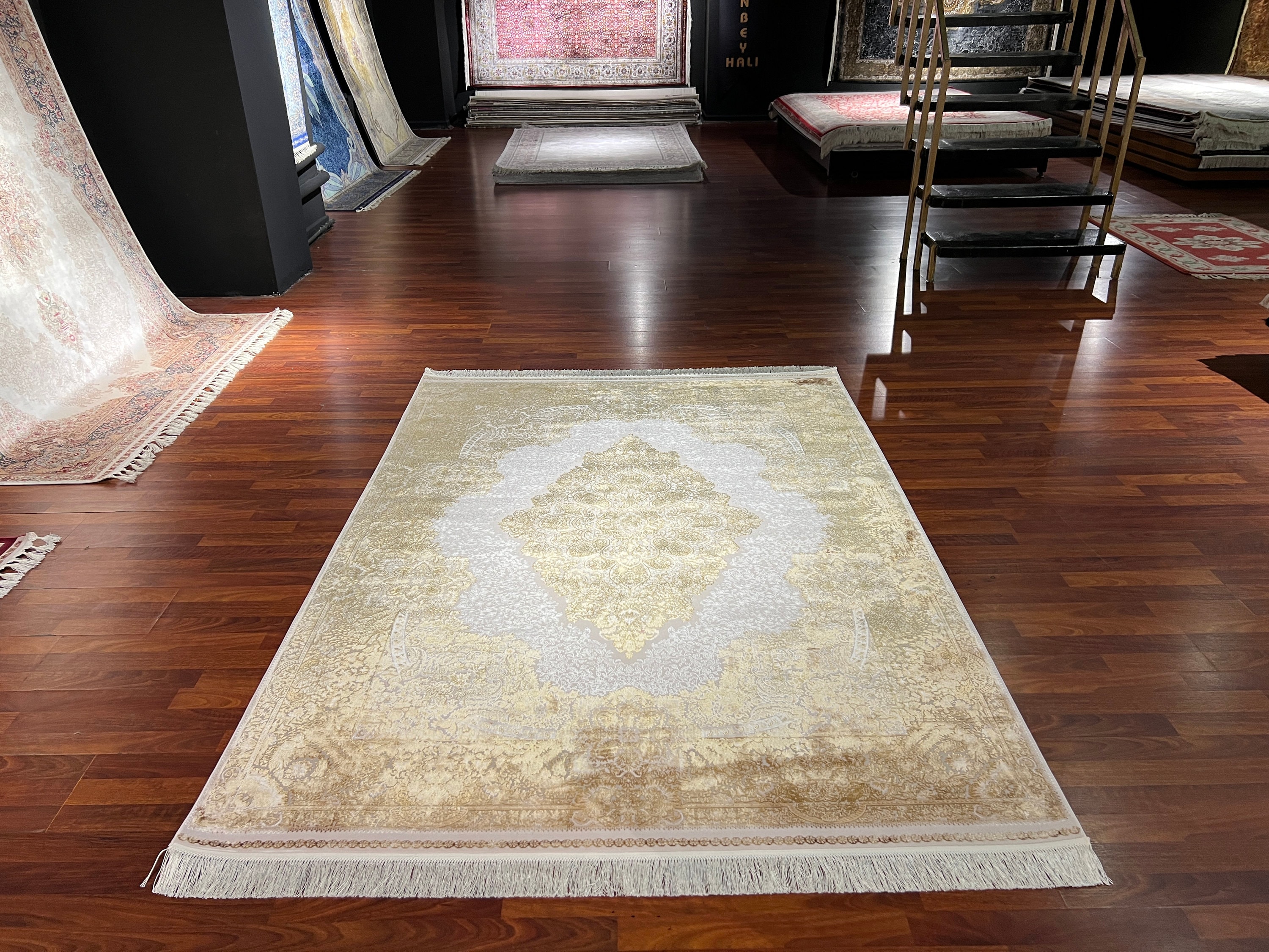 5x8 Ft Gold Silk Rug, Rug for Living Room, Silk Rug, Flower Pattern ...