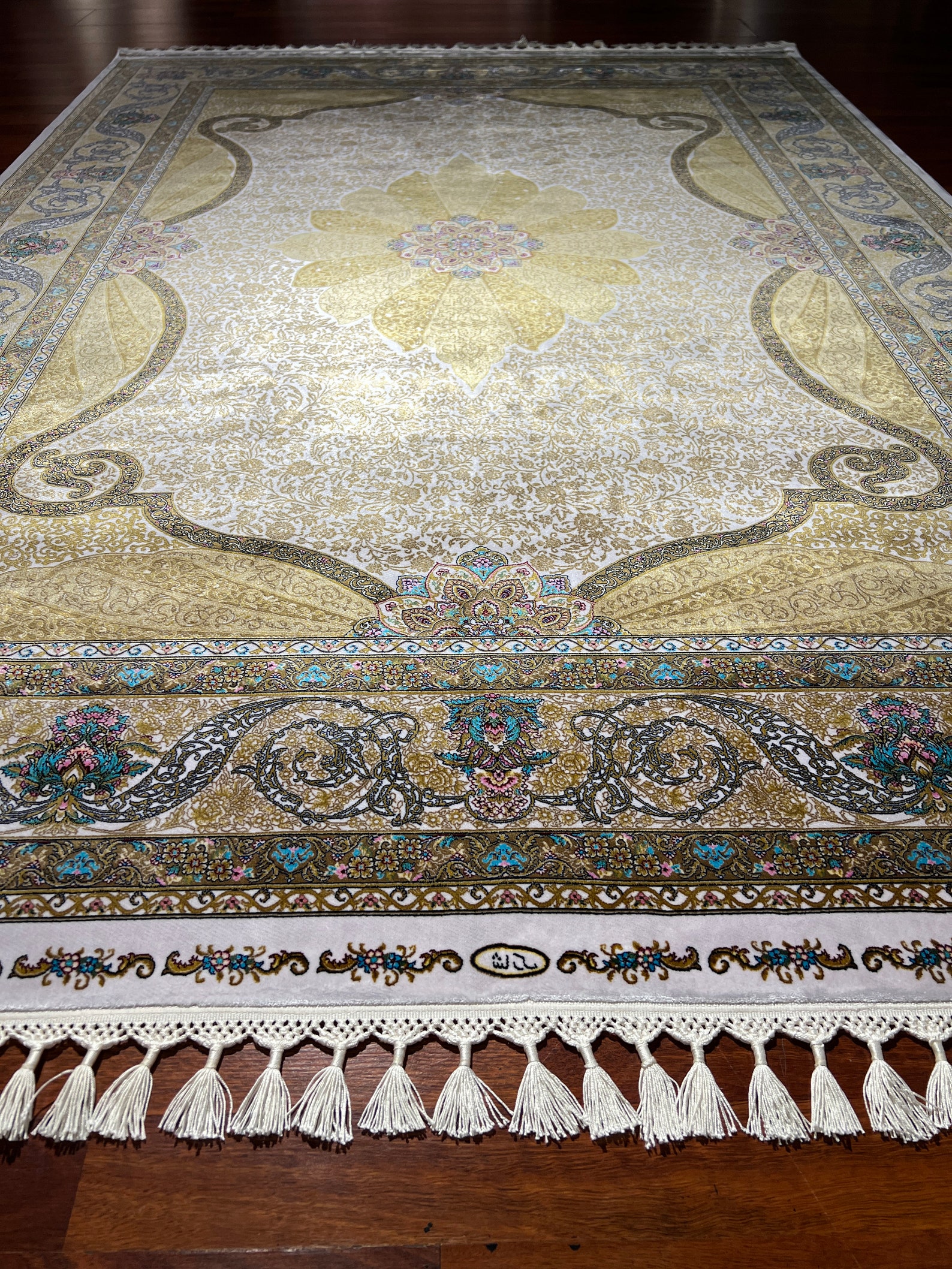 Premium Persian Design Silk Rug, 5x8ft Luxury Silk Rug Authentic Rug ...