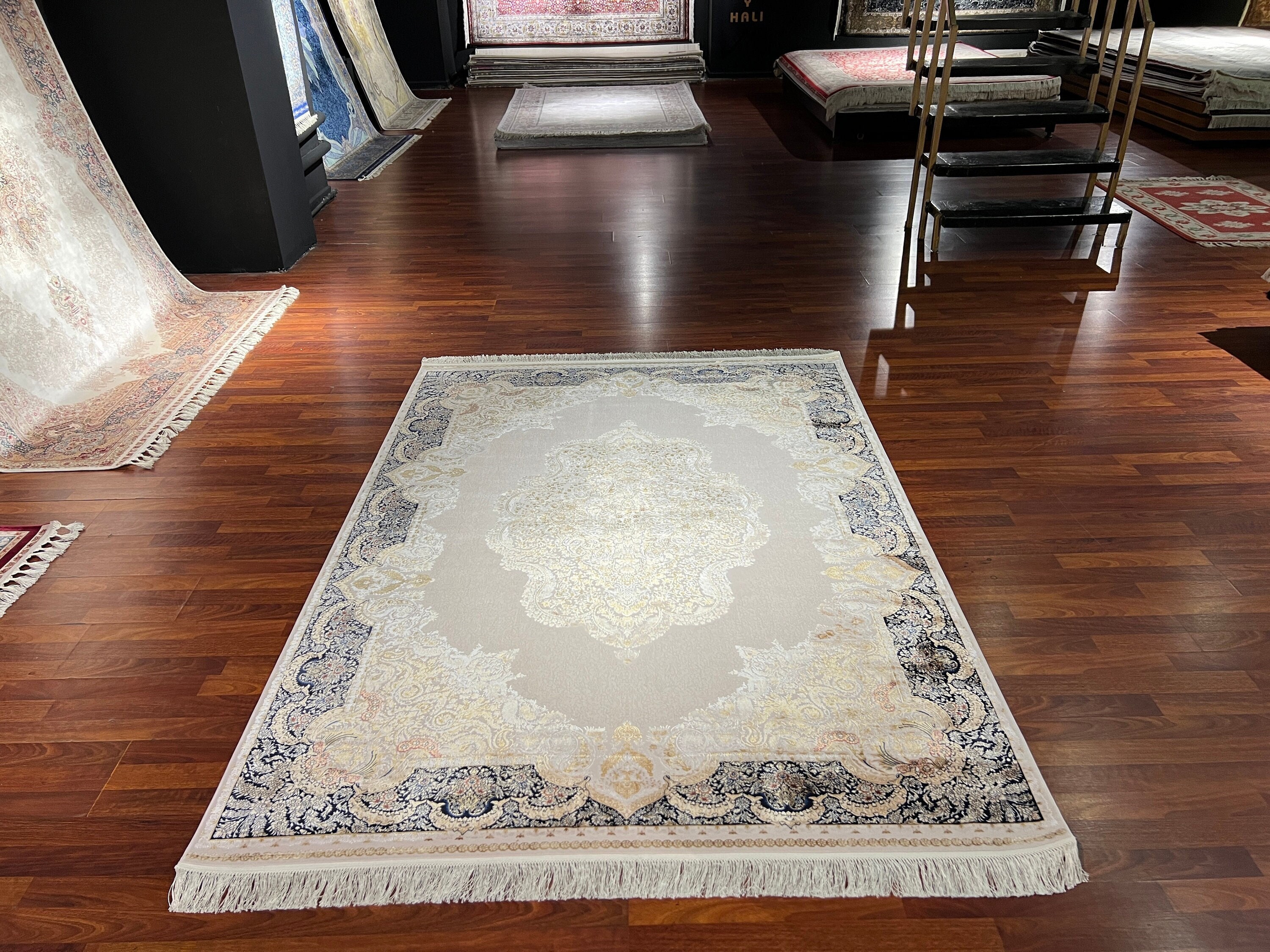 5x8 Ft Beige Silk Rug, Rug for Living Room, Silk Rug, Flower Pattern ...