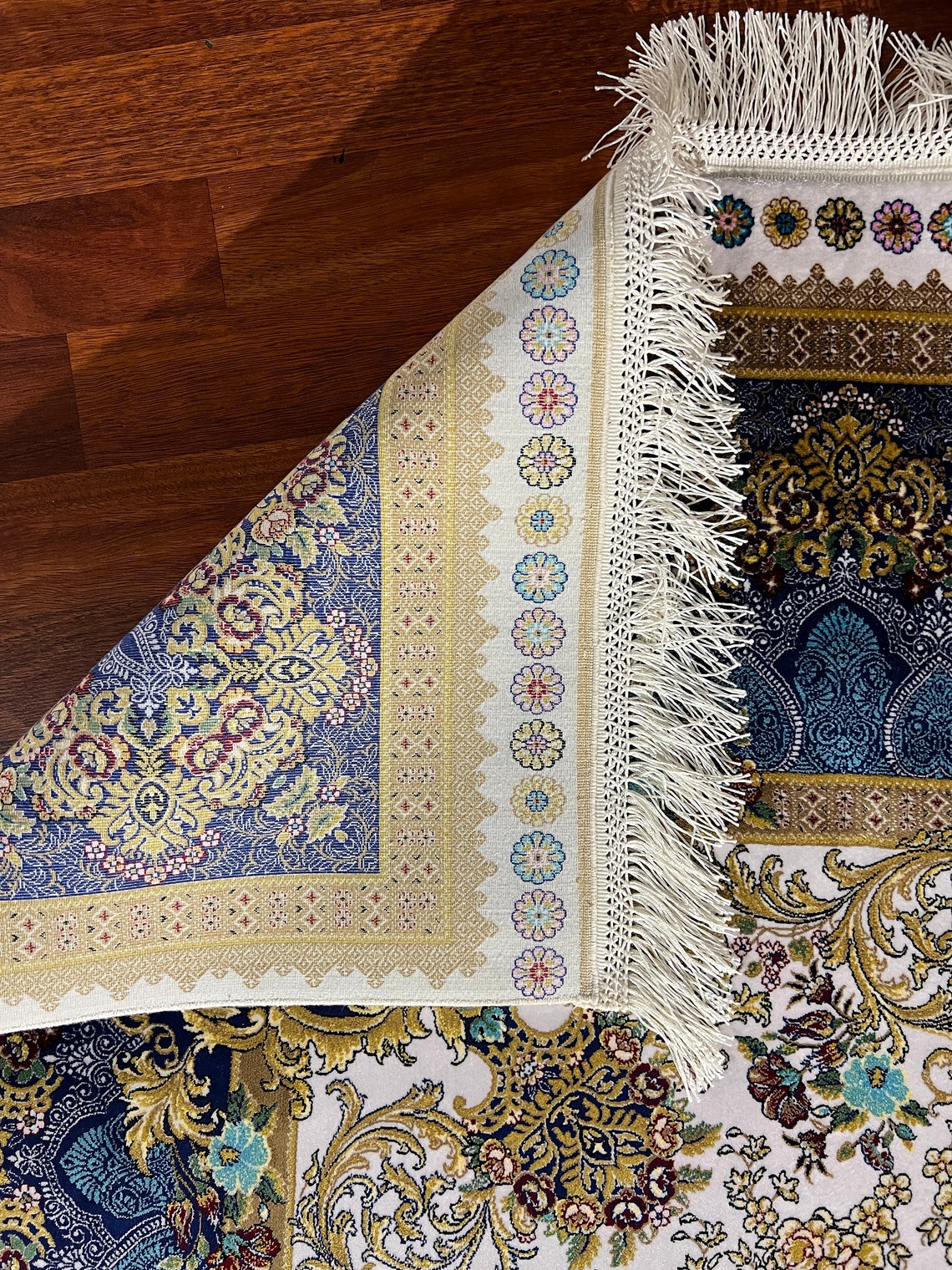 Blue Beige Persian Silk Rug, 7X10 Ft Luxury Silk Rug, Authentic Pattern ...