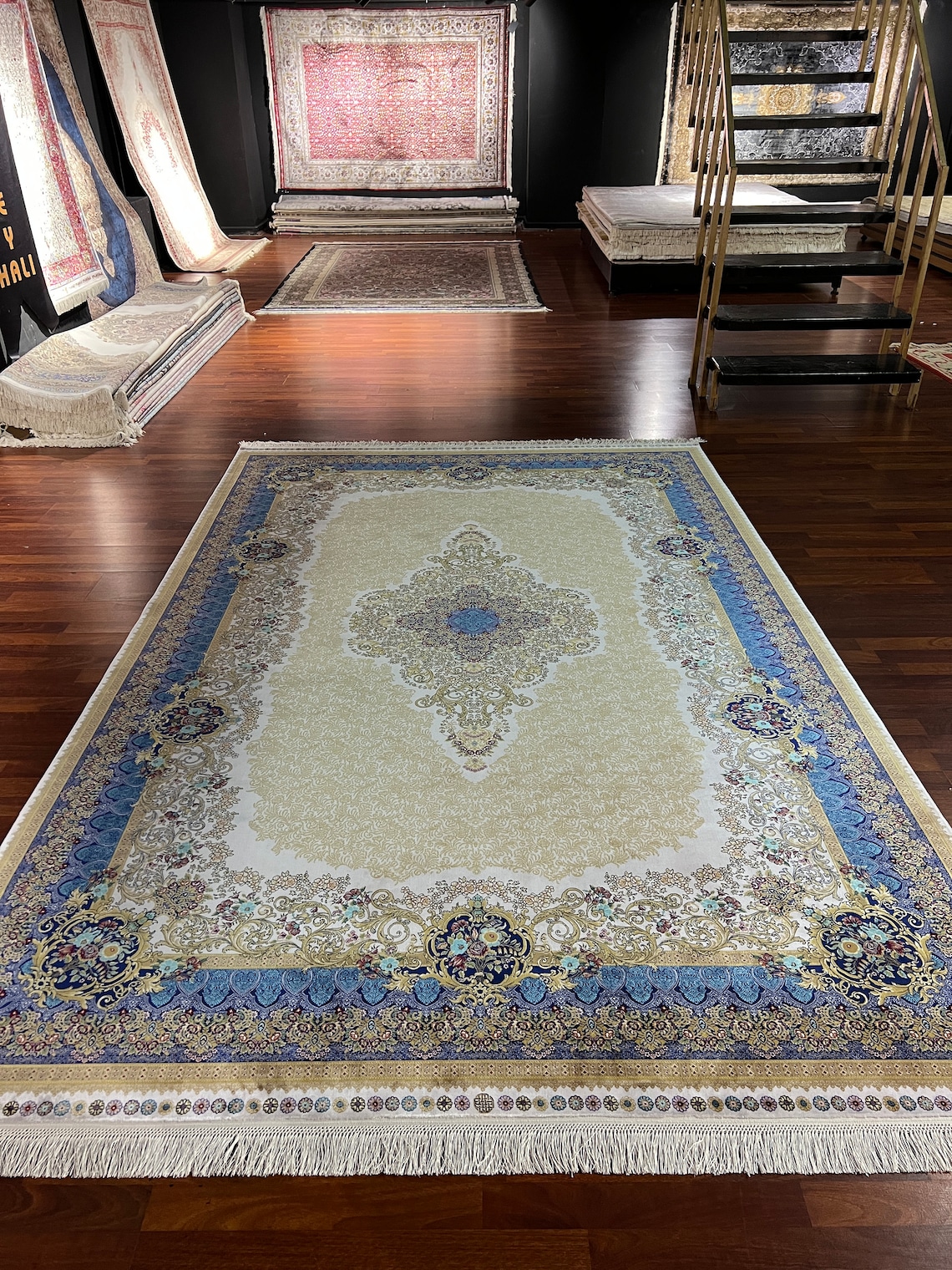 Blue Beige Persian Silk Rug, 7X10 Ft Luxury Silk Rug, Authentic Pattern ...