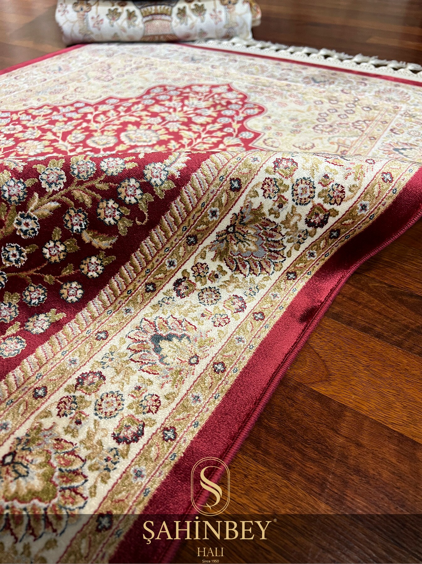 2.74 X 4.12 Red Beige Silk Prayer Mat, Luxury Muslim Prayer Rug ...