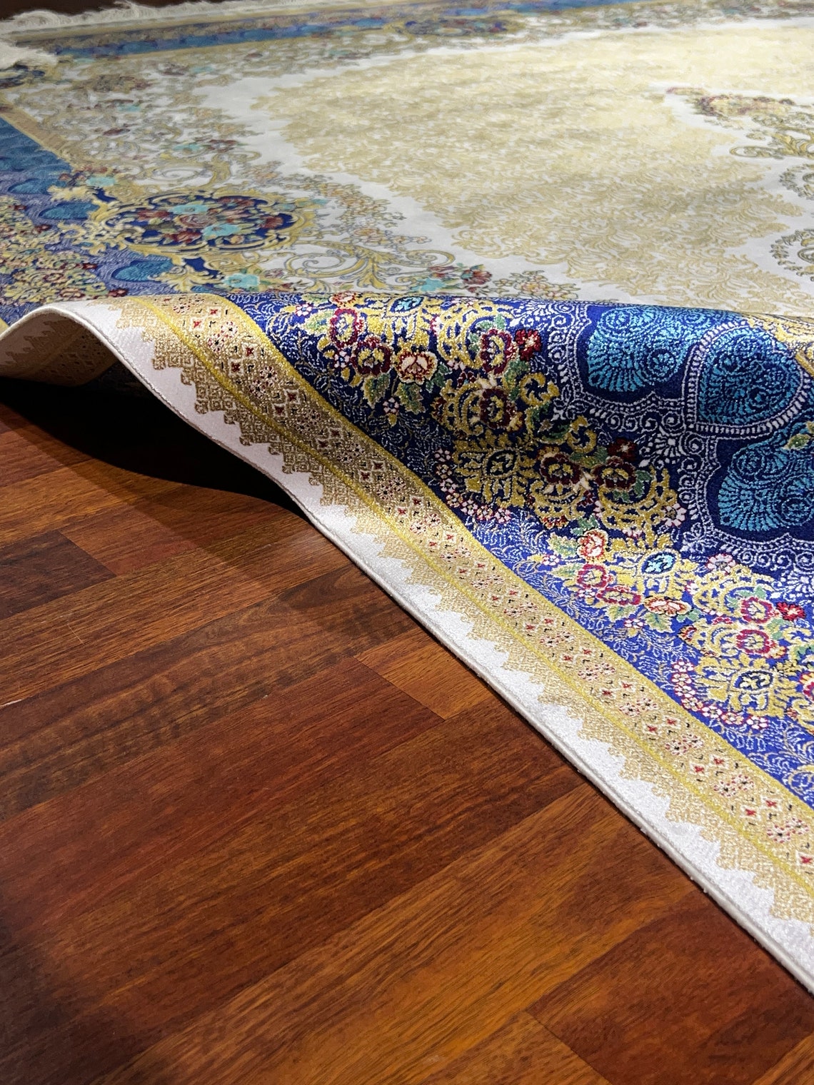 Blue Beige Persian Silk Rug, 7X10 Ft Luxury Silk Rug, Authentic Pattern ...