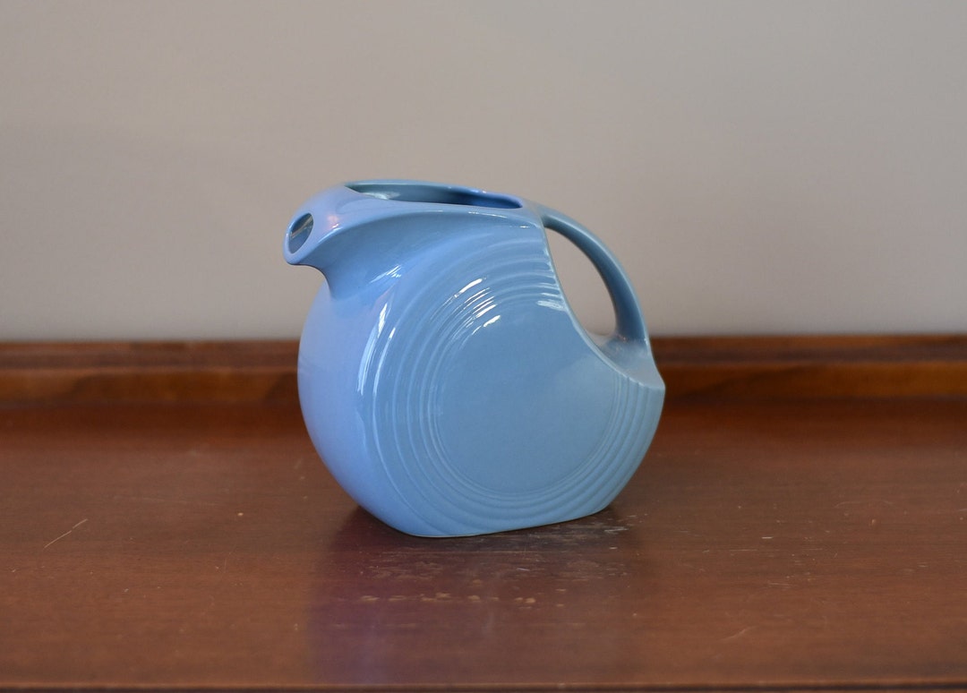 Vintage Fiesta Ware Large Disc Pitcher Periwinkle Blue - 64 Oz - Etsy