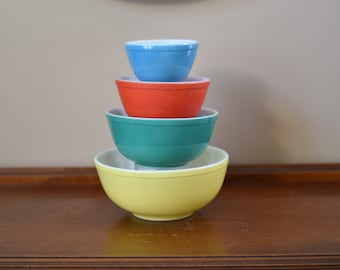 Pyrex Primary Mixing Bowl Set - Etsy