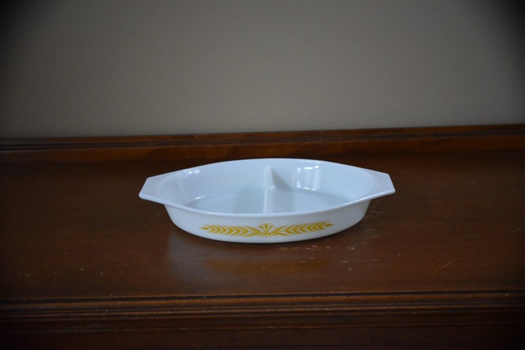 Very Rare Vintage Pyrex Royal Wheat 1.5 Qt 960 Divided Casserole Dish ...