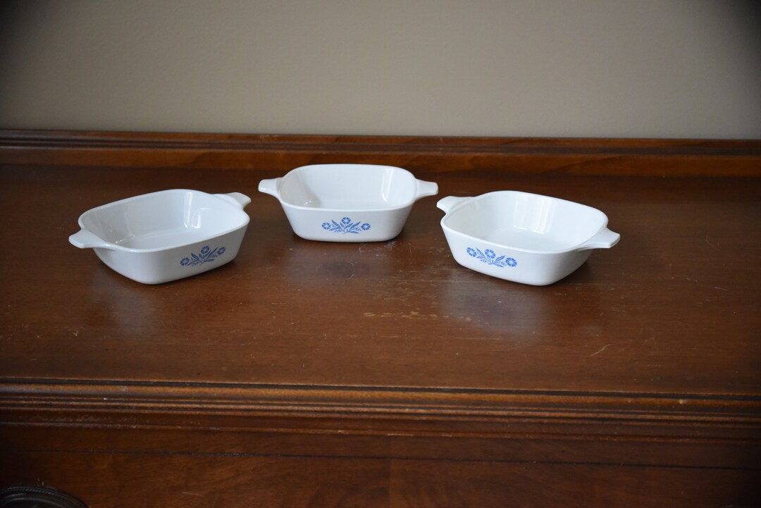 Set of 3 Vintage Corning / Corningware . Corning Ware Petite Blue ...