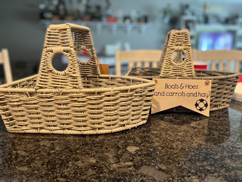 Small Animal Boat With Custom Sign. - Etsy