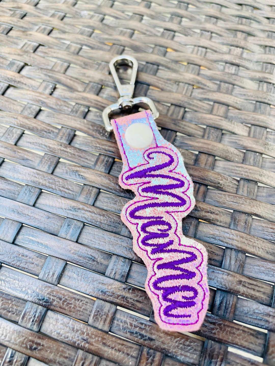 Embroidered Mama Key Fob - Handmade Keychain Accessory - Etsy