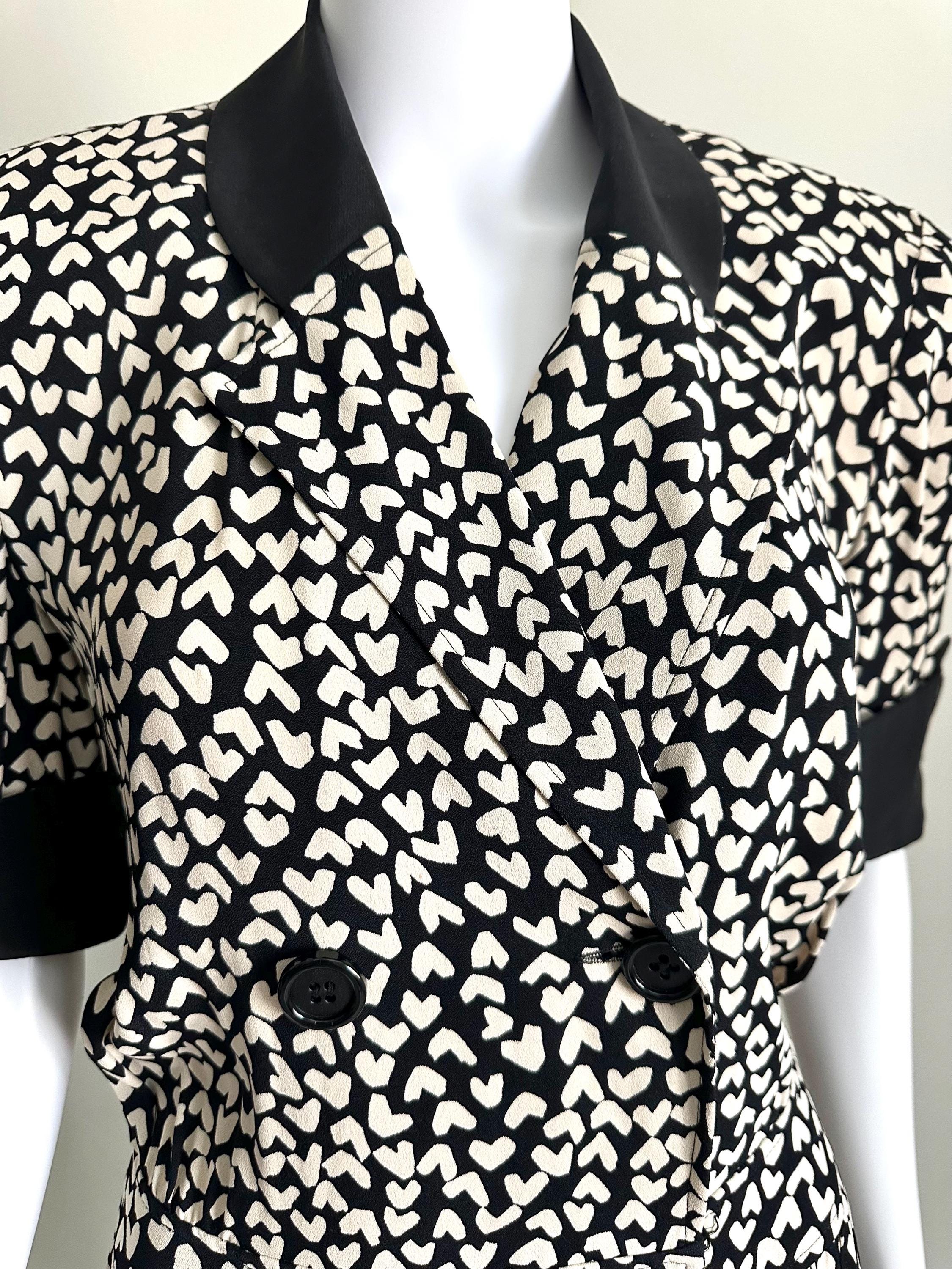 1980s Albert Nipon Seide Zweireihiges Kleid Schwarz Ivory Kurzarm ...